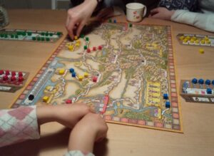 【ハンザテウトニカ/ Hansa Teutonica】ルール概要とレビュー：ボードゲーム家族 | 新！ボードゲーム家族